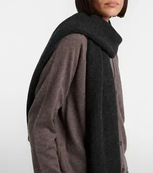 THE ROW Neki Cashmere Scarf