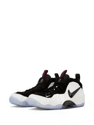 Nike Class Of '97 Pack Sneakers