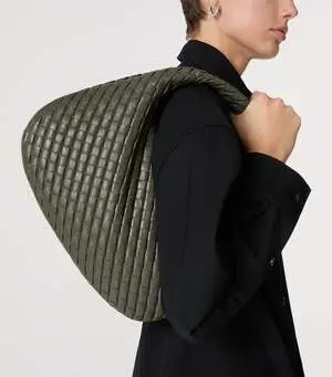 Bottega Veneta Small Leather Veneta Shoulder Bag - Green