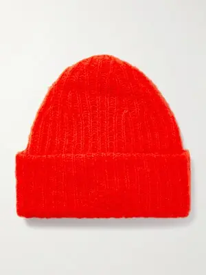 Guest In Residence Ribbed Merino Wool-blend Beanie - Red