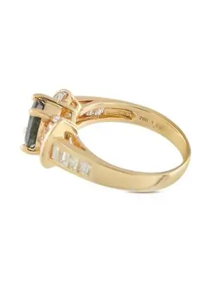 LB EXCLUSIVE 18k Yellow Oval Sapphire And Baguette Diamond Ring