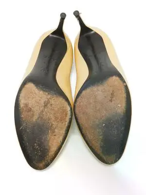LOUIS VUITTON Patent Leather Pumps With Logo Bead Detailing