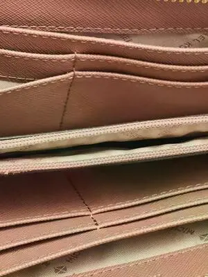 Michael Kors Logo-lettering Leather Wallet