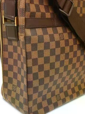 LOUIS VUITTON Damier Ebène Dorsoduro Shoulder Bag
