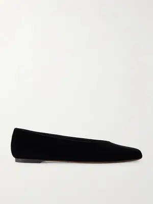 NEOUS Velvet Ballet Flats - Black