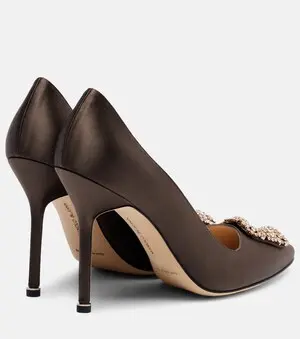 Manolo Blahnik Hangisi 90 Embellished Satin Pumps