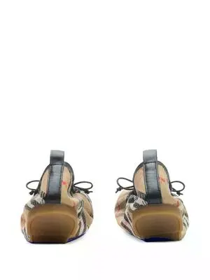 Burberry Check Ballerinas - Neutrals