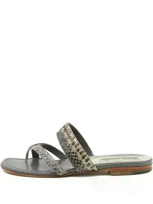 Manolo Blahnik Susa Flat Sandals - Grey
