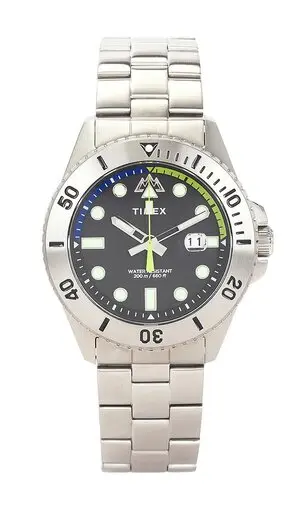 TIMEX Diver Watch - Metallic Silver
