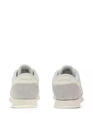 REEBOK Classic Sneakers With Stripe Detail - Grey