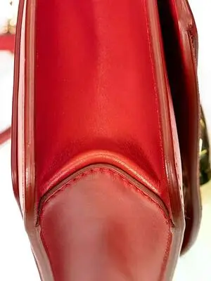 Chloé Leather Shoulder Bag With Gold-tone Emblem - Red