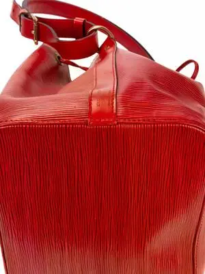 LOUIS VUITTON Petit Noé Bucket Bag - Red