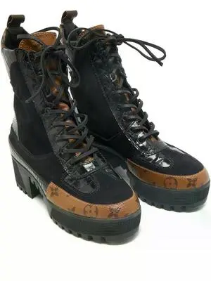 LOUIS VUITTON Laureate Combat Boots - Black