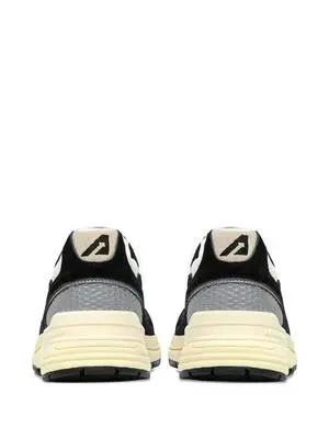 AUTRY Hyperway Suede Panelled Sneakers - Black