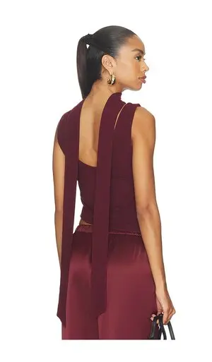 MADISON THE LABEL Netta Scarf Top