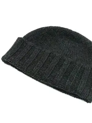 DRUMOHR Cable Knit Beanie - Grey