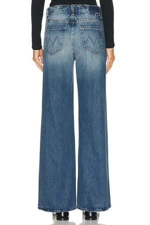 MOTHER The Ditcher Roller Zip Sneak Jeans - Remember When