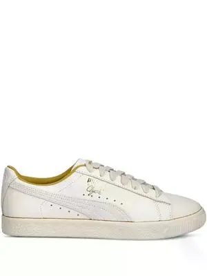 PUMA Clyde Sneakers - White