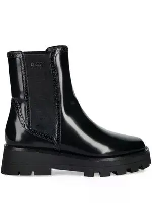 Dkny Sanchit Ankle Boots With Lug Sole