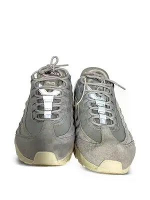 Nike Max 95 Suede Lace-up Sneakers - Grey