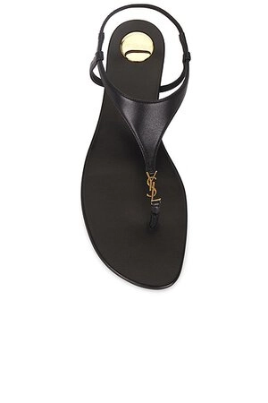 Saint Laurent Cassandra Flat Sandal With Gold-tone Hardware - Nero