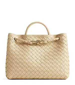 Bottega Veneta Medium Leather Andiamo Shoulder Bag - Neutral