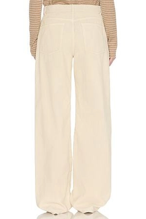 THE ROW Eglitta Straight Leg Jeans - Ecru
