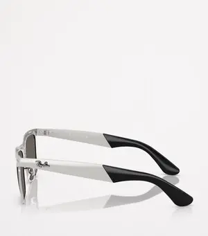 Ray-ban Wayfarer Deluxe Square Frame Sunglasses - Silver