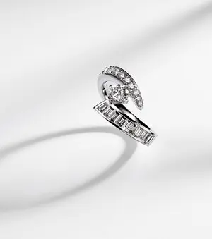 BUCHERER FINE JEWELLERY Inner Fire 18kt White Gold Ring With Diamonds