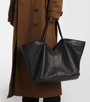 Saint Laurent Y Leather Tote Bag - Black