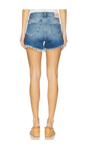 Paige Archie Short