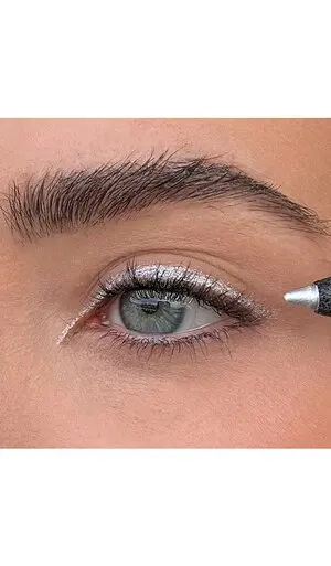 SWEED LASHES Satin Eyeliner - Metallic Silver