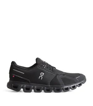 On On Cloud 6 Trainers Black