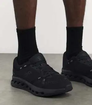 On Cloudsurfer 2 Trainers - Black