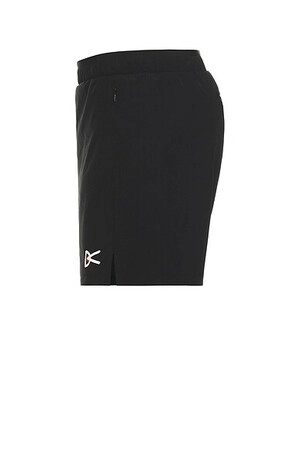DISTRICT VISION 7 Training Shorts