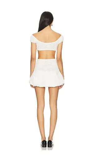 LESLIE AMON Puff Set