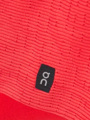 On Pace Ribbed Stretch Sports Bra