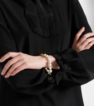 Valentino Garavani Bow Detail Silk Crepe Blouse - Black
