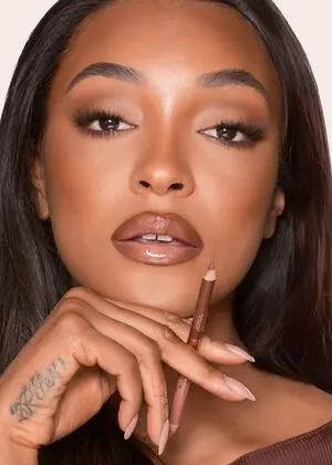 Charlotte Tilbury Lip Cheat Contour Duo - Deep