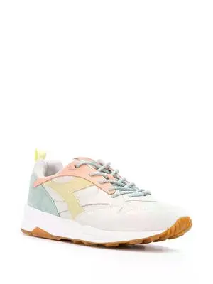 DIADORA Colour Block Panelled Design Sneakers