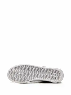 Nike X Sacai Blazer Low 'iron Sneakers - Grey