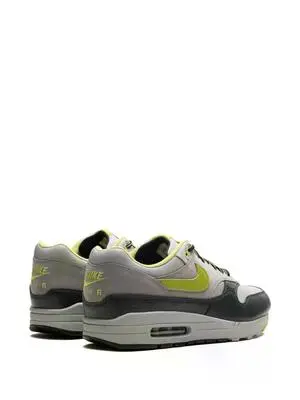 Nike Max 1 "pear" Sneakers - Green