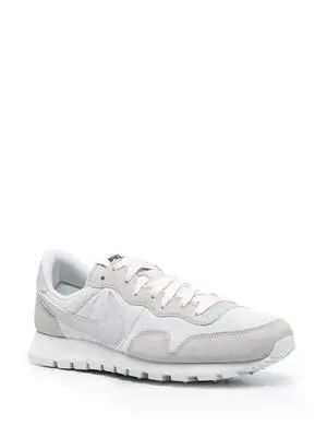 Nike Pegasus 83 Sneakers