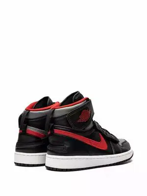 JORDAN 1 Hi Flyease Sneakers
