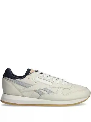 REEBOK Classic Sneakers - White