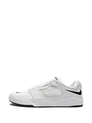 Nike Ishod Premium Low-top Sneakers - White