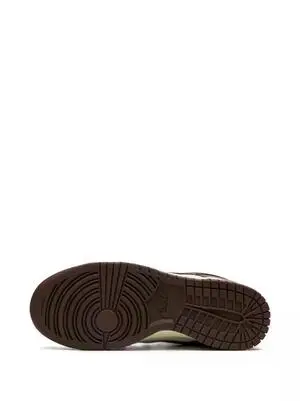 Nike Dunk Low Cacao Wow Sneakers