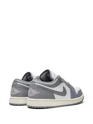 JORDAN 1 Low Vintage Sneakers - Grey