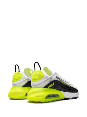 Nike Max 2090 Low-top Sneakers - White