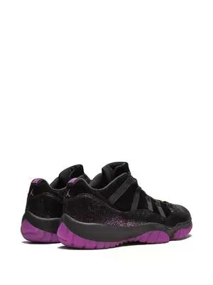 JORDAN 11 Rtr L Think 16 Sneakers